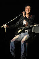 Ronald Cheng - Bladsye [1] - Wêreld ensiklopediese kennis